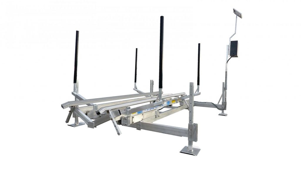 Hydro-lift boat lifts - Bertrand Docks